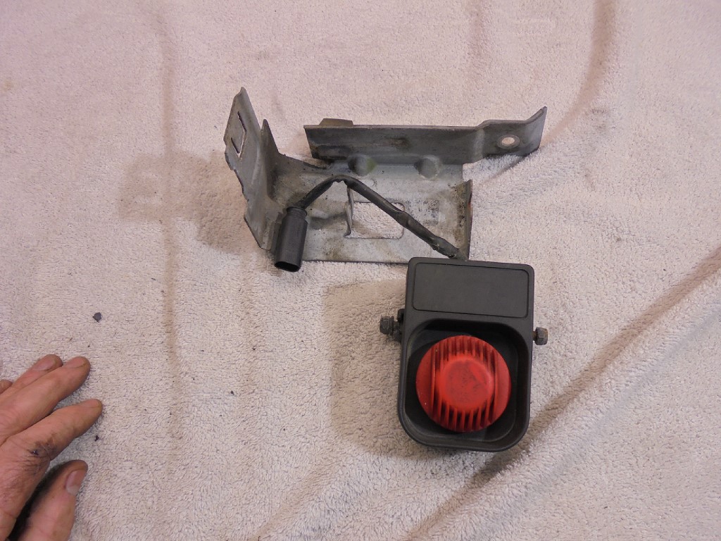 Porsche 996 Alarm Siren 99661823701 996 Alarm Siren 99661823701 Yard SF59