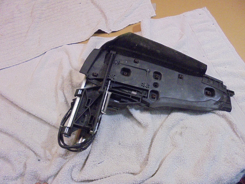 Porsche 996 Cabriolet Right Side Roof Flap and Actuator 99656117601 996 ...