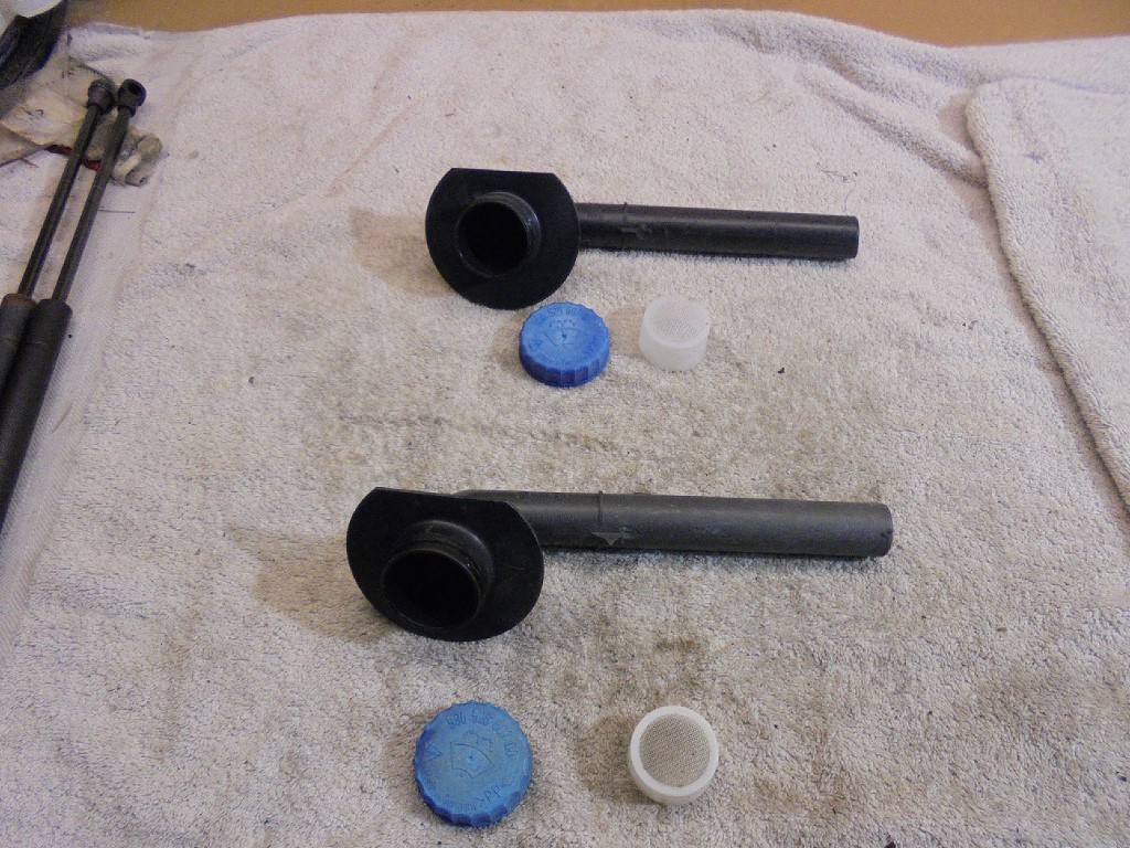 Porsche 986 / 996 Washer Fluid Filler Cap and Strainer 99652860700 986/ ...