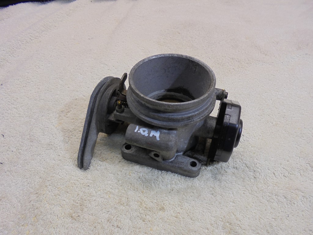 Porsche 944 8v Throttle Body and Throttle Position Sensor TPS ...