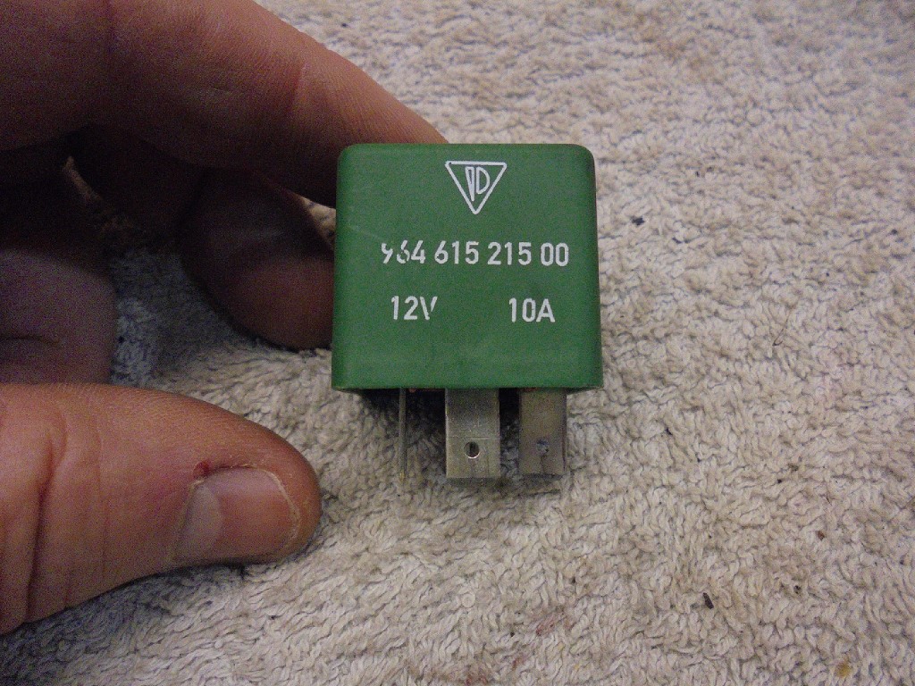 Porsche 987 AC Relay 96461521500 987 AC Relay 96461521500 Yard SF104