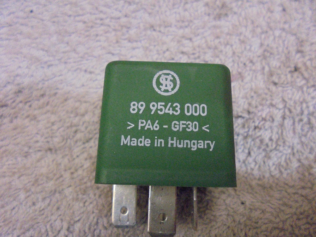 Porsche 987 AC Relay 96461521500 987 AC Relay 96461521500 Yard SF104