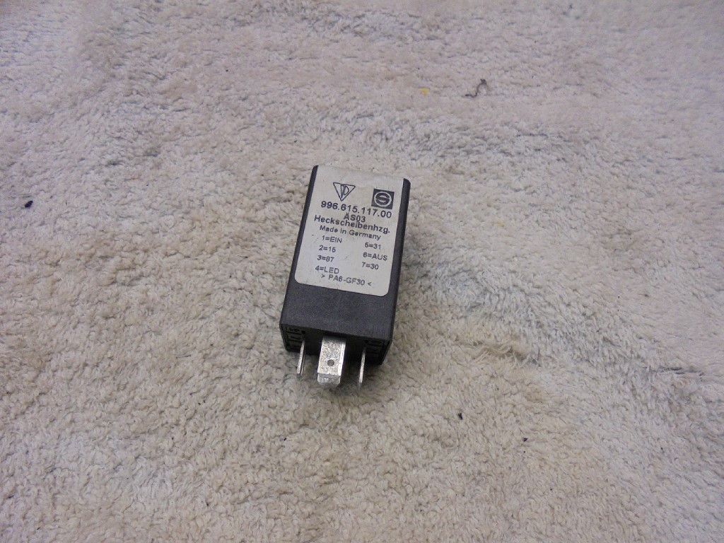 Porsche 986 / 996 Heated Rear Screen Relay 99661511700 986/996 Heated ...