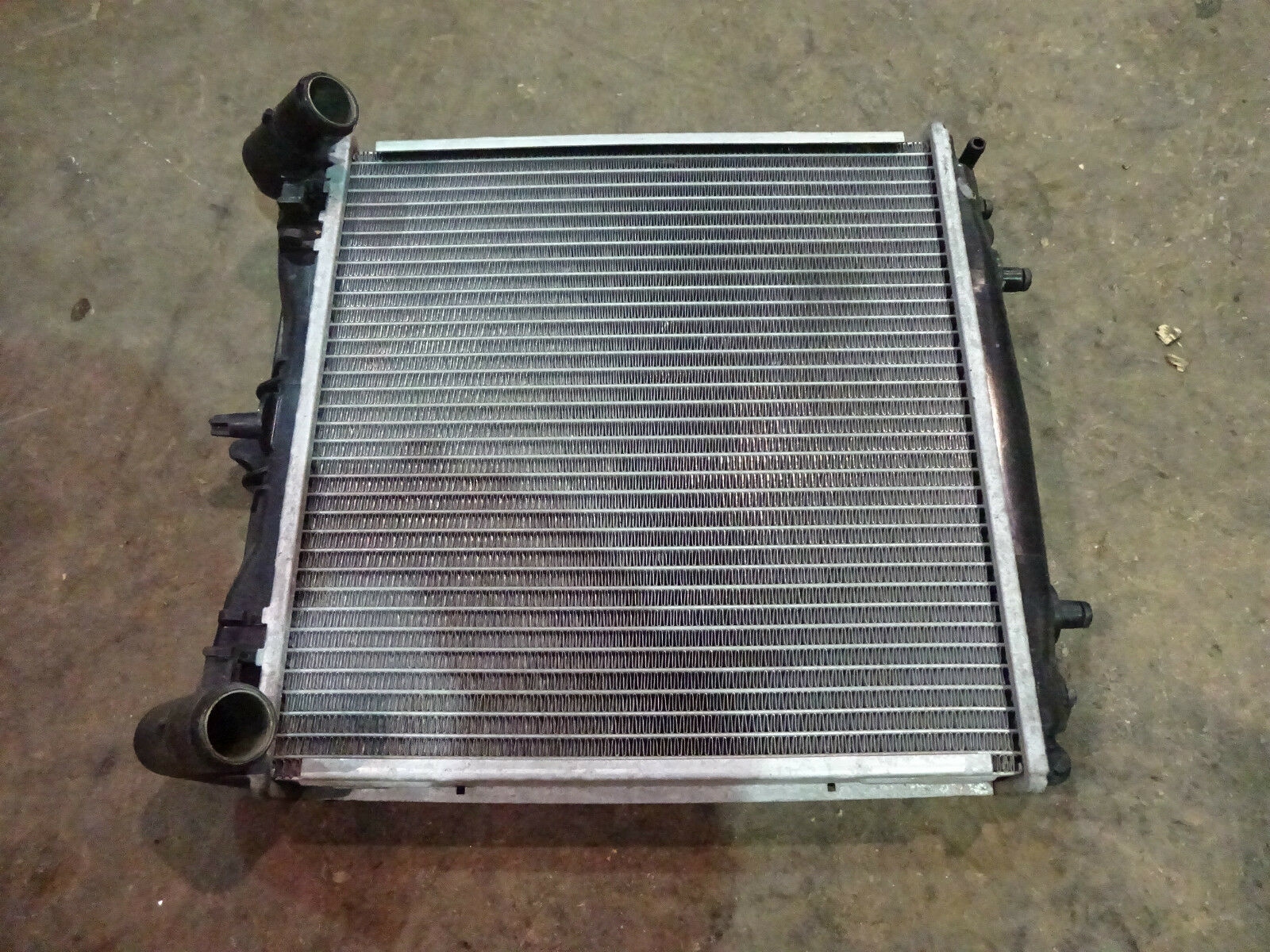 PORSCHE BOXSTER RIGHT HAND WATER RADIATOR 996 DRIVERS SIDE WATER ...