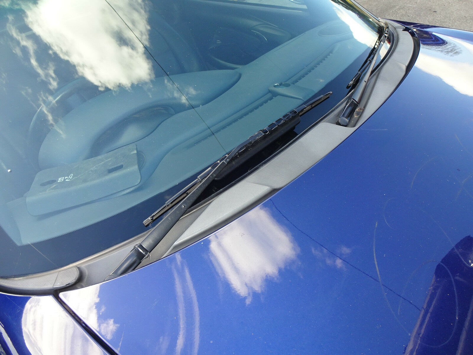 PORSCHE BOXSTER WINDSCREEN WIPER ARMS PORSCHE BOXSTER WIPER ARMS FOF10