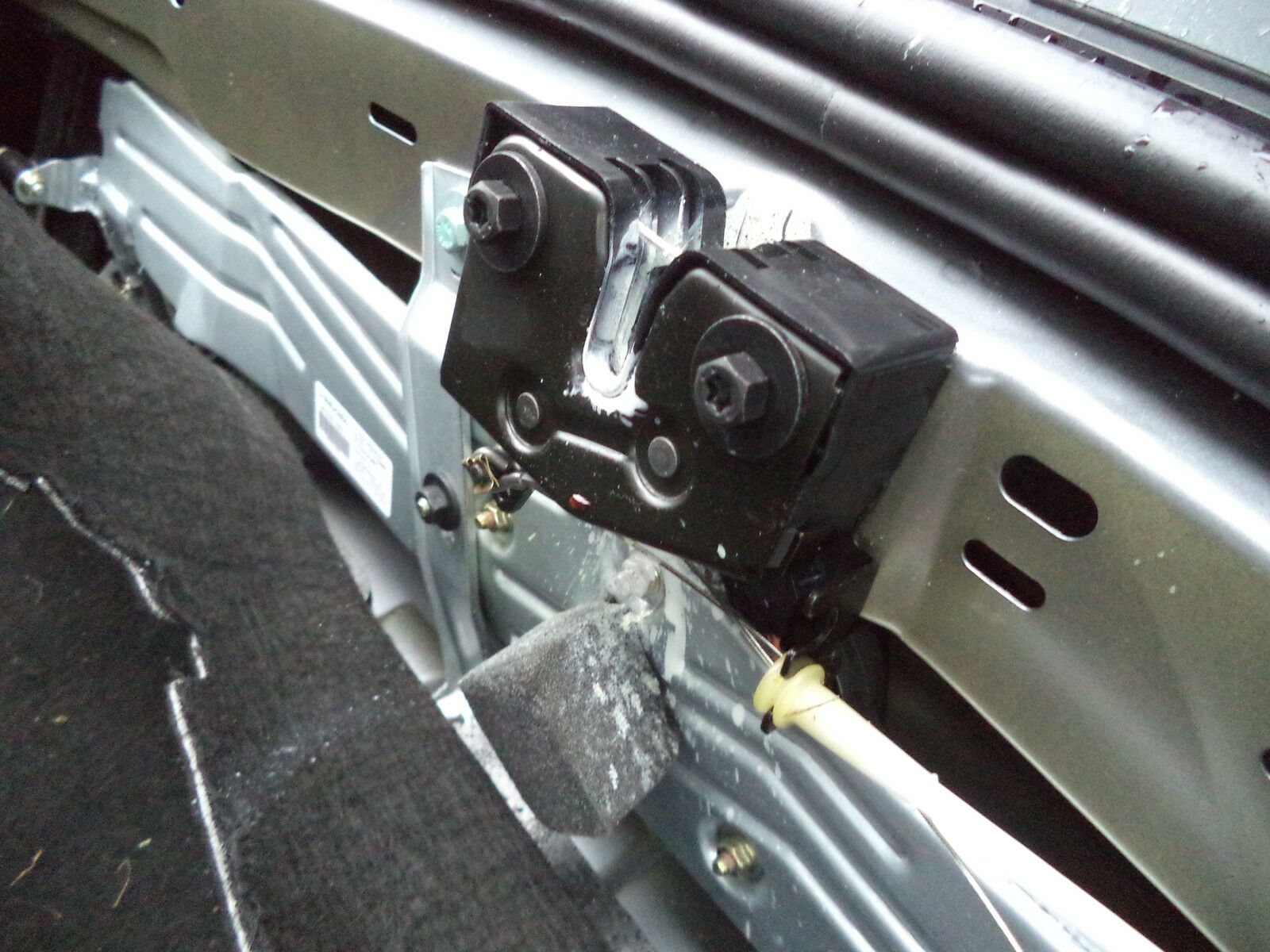 PORSCHE BOXSTER S 987 REAR BOOT CATCH MECHANISM HF05GX