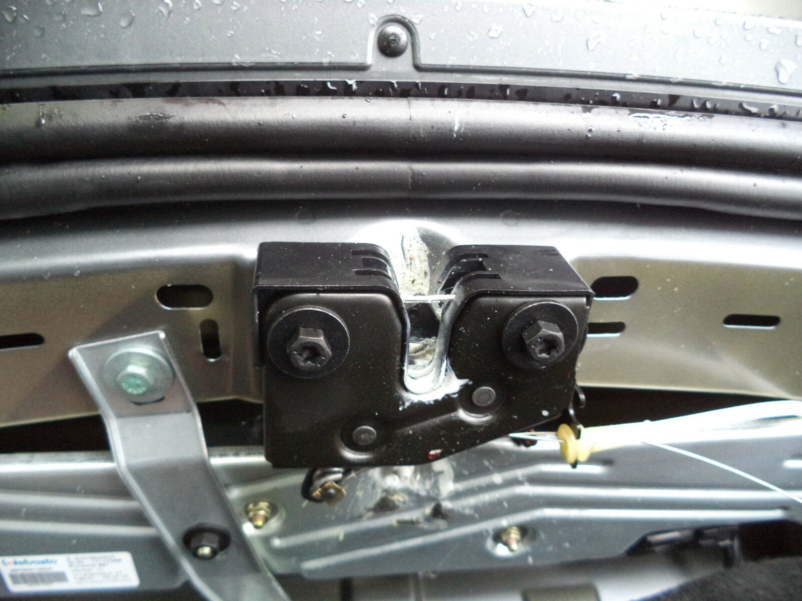 PORSCHE BOXSTER S 987 REAR BOOT CATCH MECHANISM HF05GX