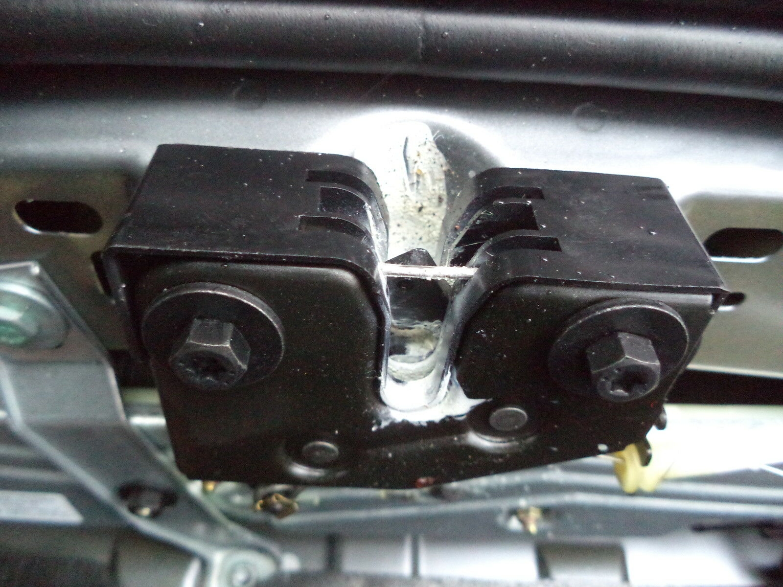 PORSCHE BOXSTER S 987 REAR BOOT CATCH MECHANISM HF05GX