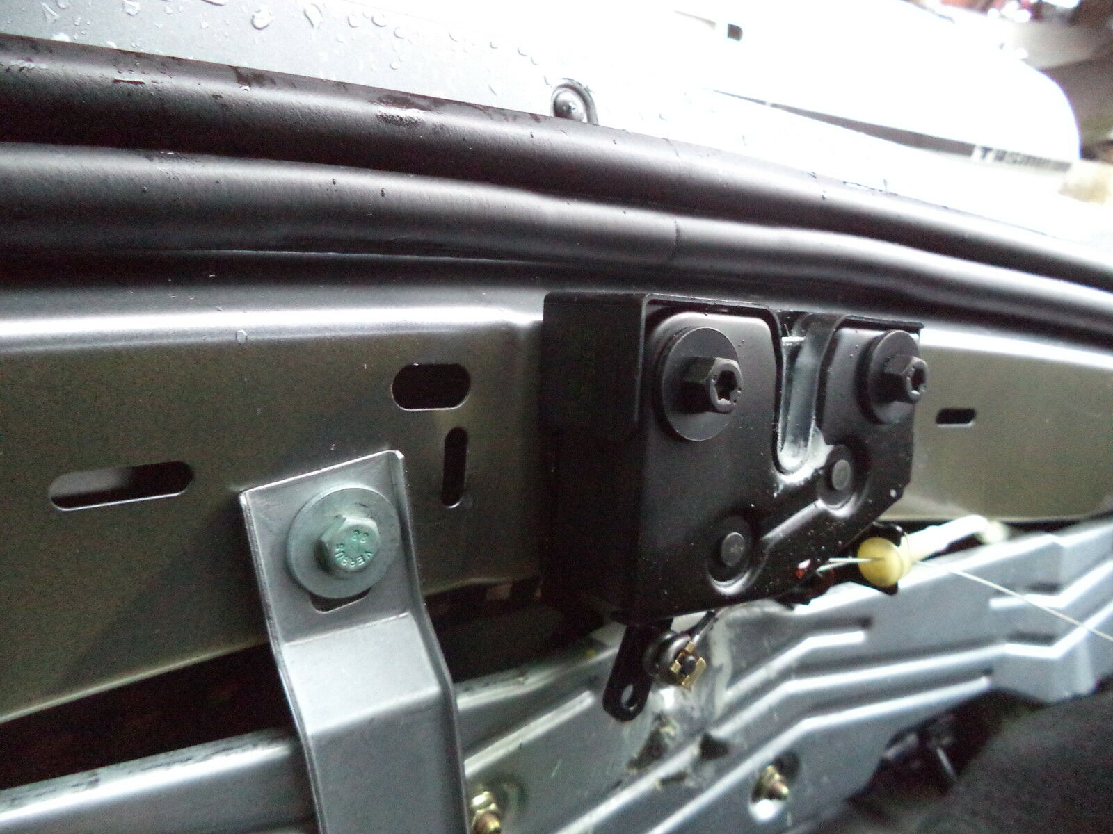 PORSCHE BOXSTER S 987 REAR BOOT CATCH MECHANISM HF05GX