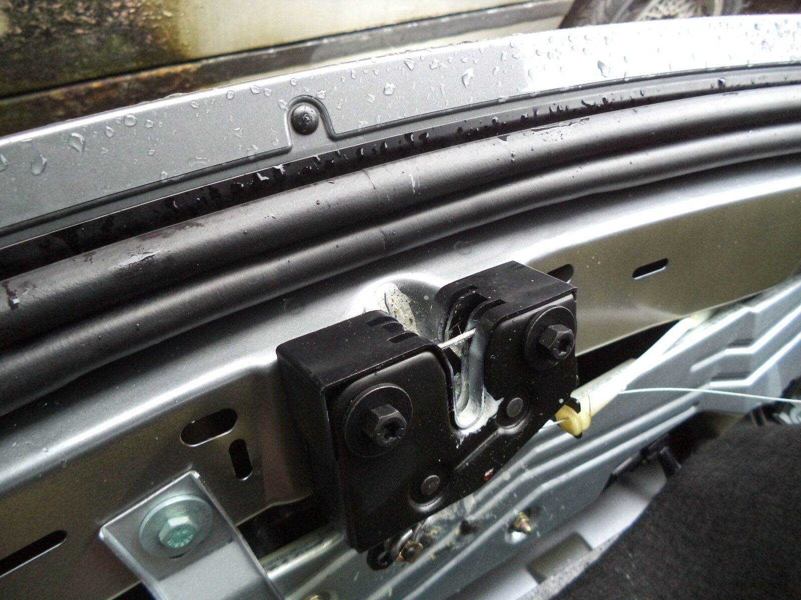 PORSCHE BOXSTER S 987 REAR BOOT CATCH MECHANISM HF05GX