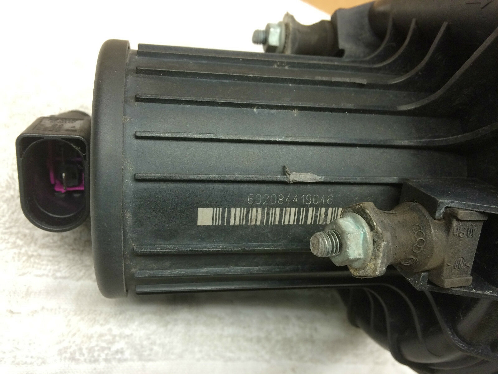 Porsche Cayenne 4.5 S Fuel Injection Air Pressure Pump Touareg SMOG Air ...