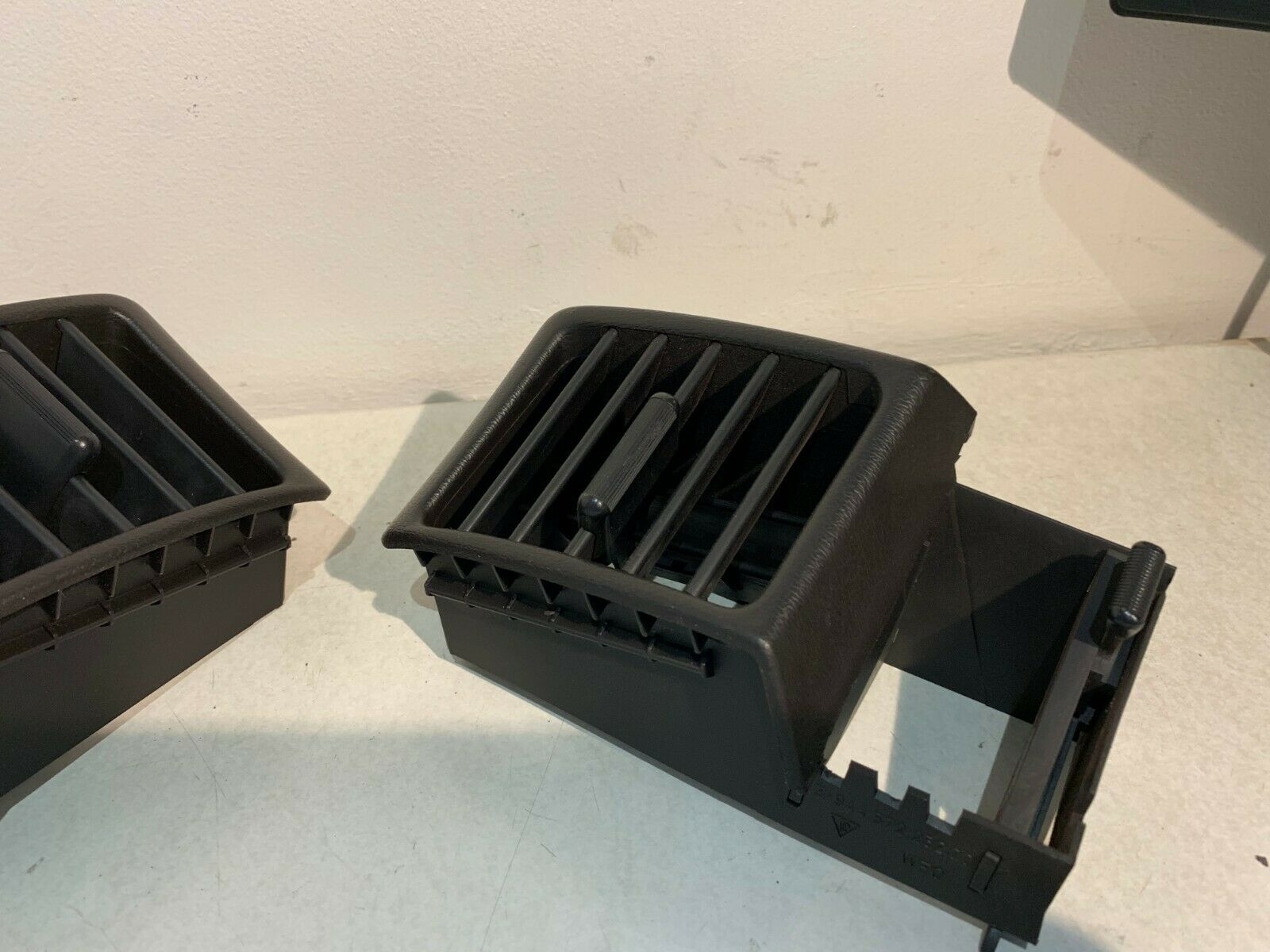 Porsche 968 944 Dash Air Vents 944.572.252.00 944 Black matched Pair ...