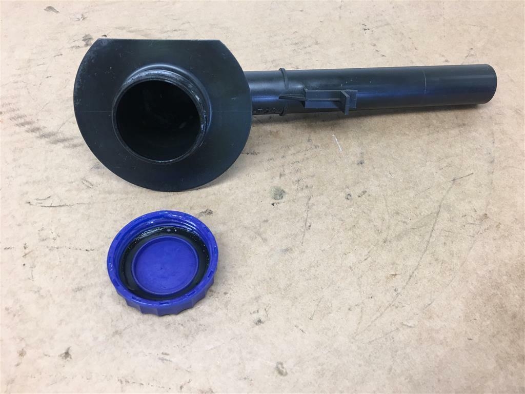 Porsche Boxster 986 Screen Washer Fill Neck Pipe 99652860500 Blue Screw ...