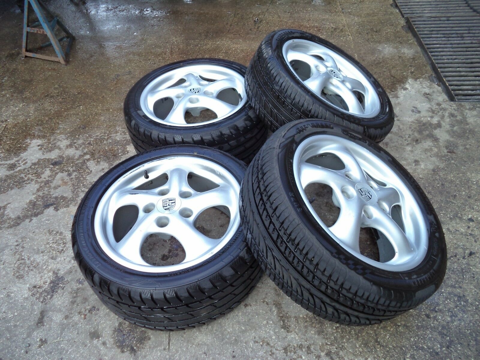 PORSCHE BOXSTER 986 17 ALLOY WHEELS BOXSTER ALLOYS BOXSTER WHEELS T782FG