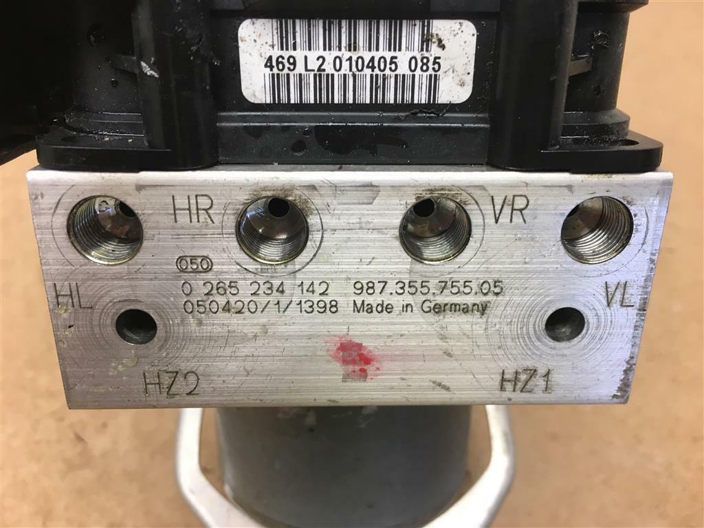 Genuine Porsche 997 987 Boxster Cayman Complete ABS Pump 98735575505 USED