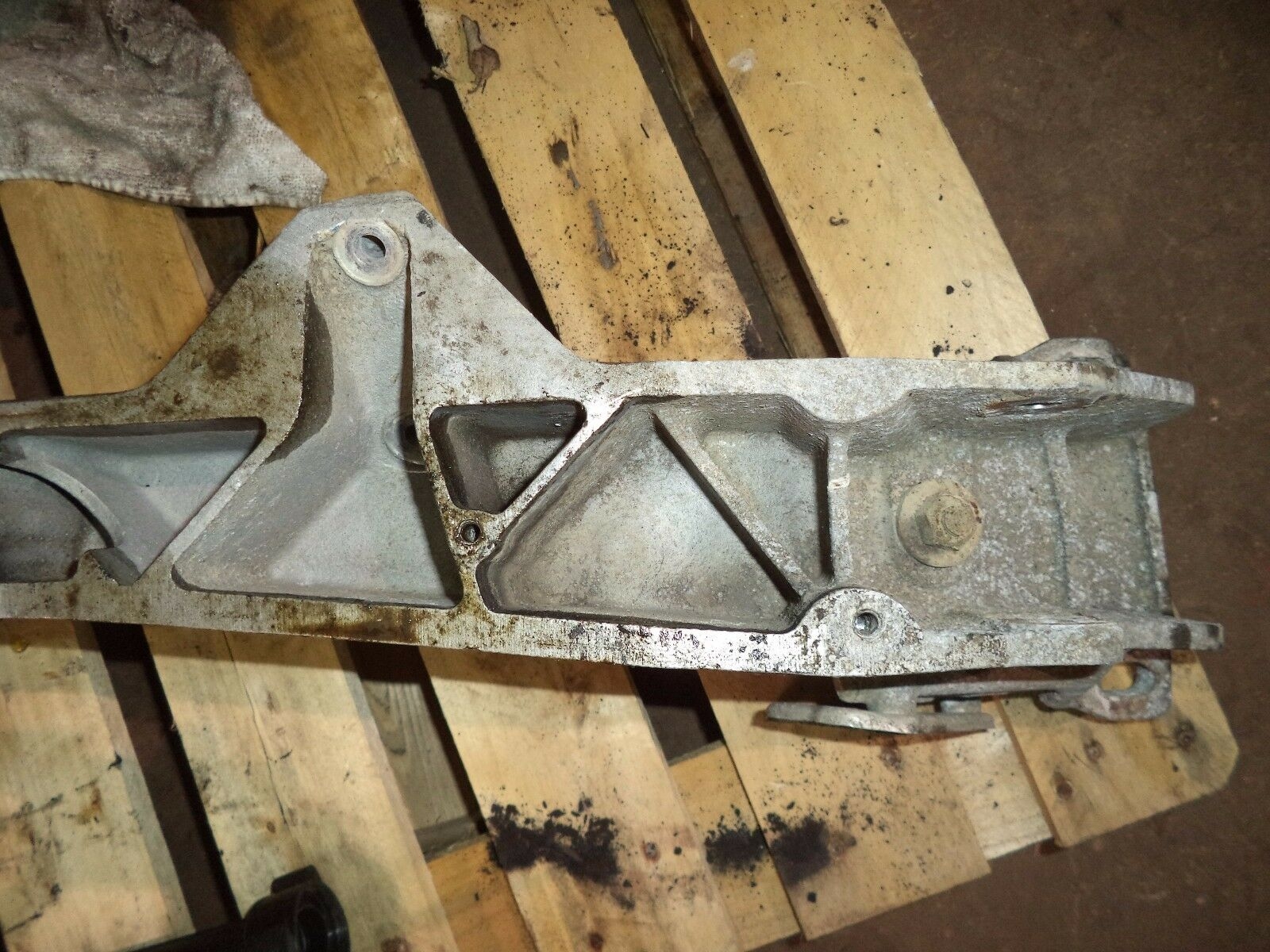 PORSCHE 944 TURBO ENGINE SUB FRAME MTMT