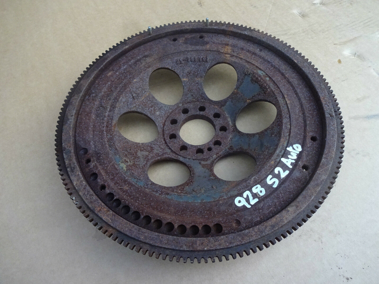 PORSCHE 928 FLYWHEEL PORSCHE 928 S2 AUTOMATIC FLY WHEEL GC