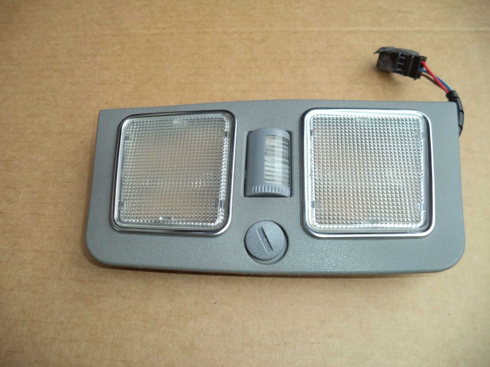 ASTON MARTIN DB7 INTERIOR LIGHT DB7 MAP LIGHT DB7 ROOF LIGHT T570OVG